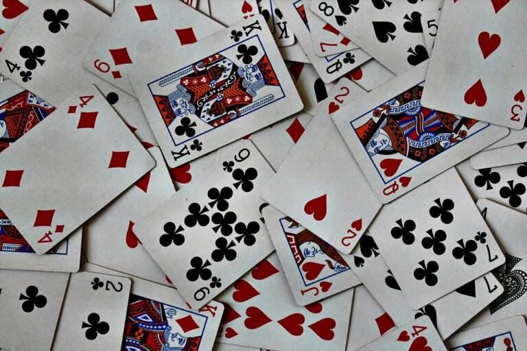 Gin Rummy Rules: A Complete Guide for Beginners